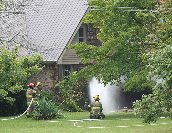 Lightning strikes natural gas line in front of Homesteads house | Local ...