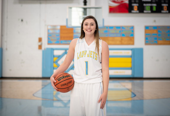 Lady Jet Alli Smith overcomes two surgeries for senior season | Local ...