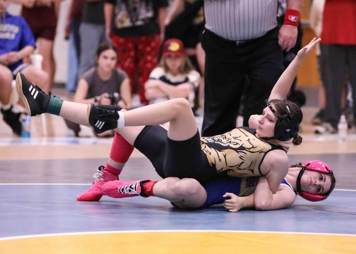 Stone wrestlers finish second in district duals | Local Sports ...