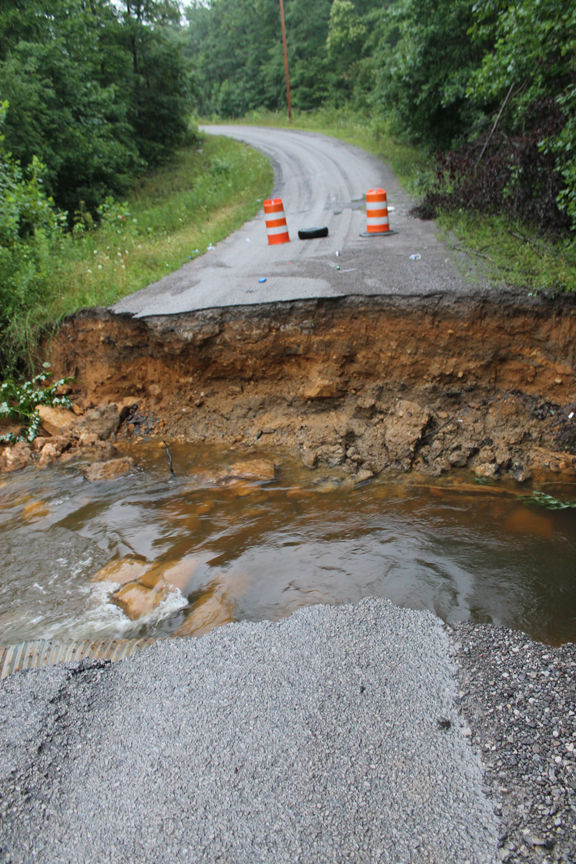 Road collapse contributes to death | Local News | crossville-chronicle.com