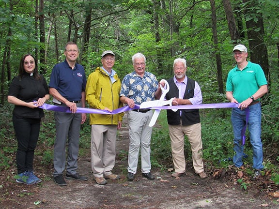 Monterey’s Bee Rock is dedicated | Local News | crossville-chronicle.com