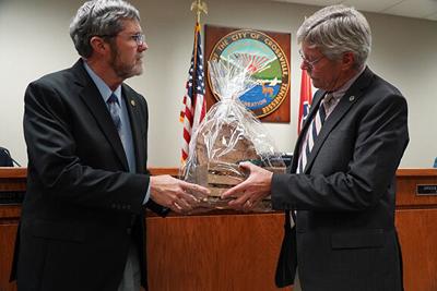 Mayberry bid farewell as city mayor | Local News | crossville-chronicle.com
