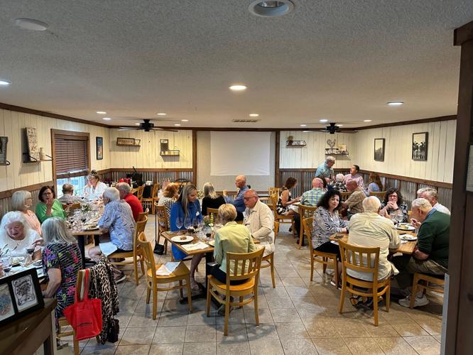 Ted Landers hosts first paired-wine dinner | Glade Sun | crossville ...