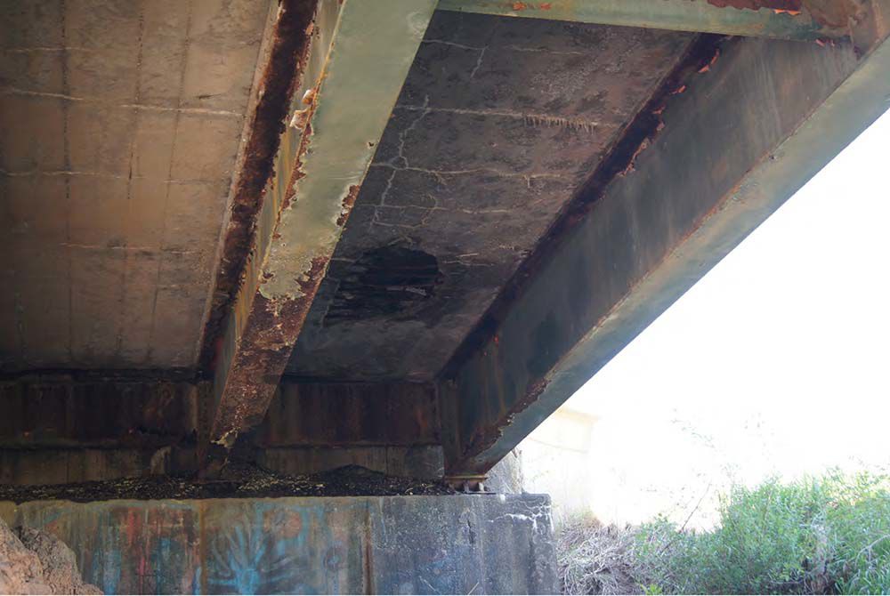 Hackney bridge decay in focus | News | ctnewsonline.com