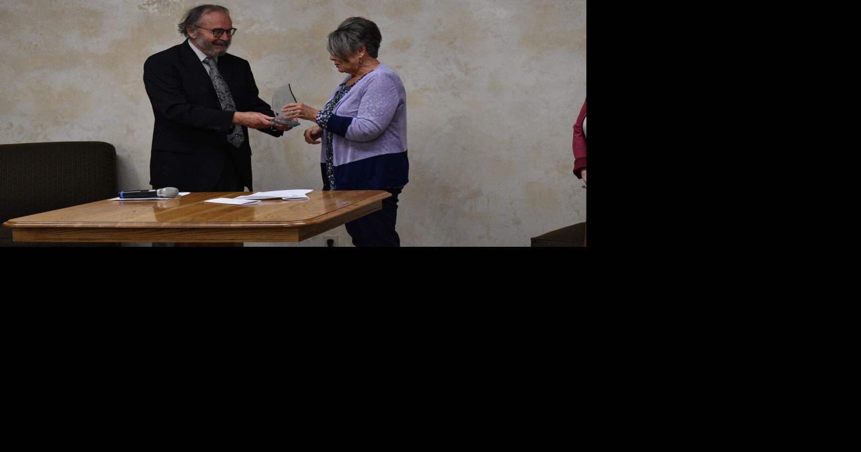 Smith honored with Avery spirit award | News | ctnewsonline.com