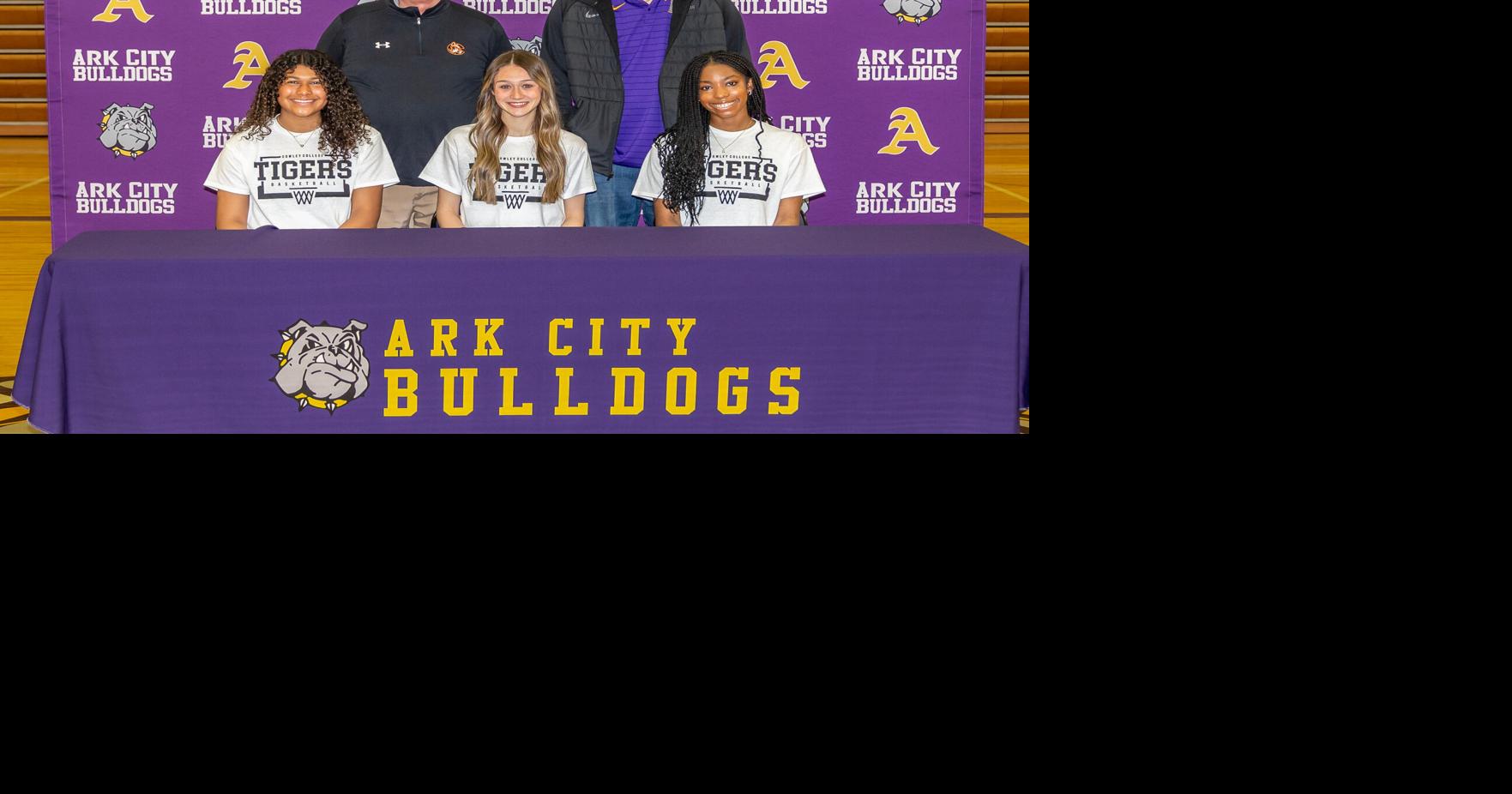 Terrific Trio to play for Lady Tigers | News | ctnewsonline.com