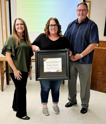 Watts receives Nancy Crain award | News | ctnewsonline.com