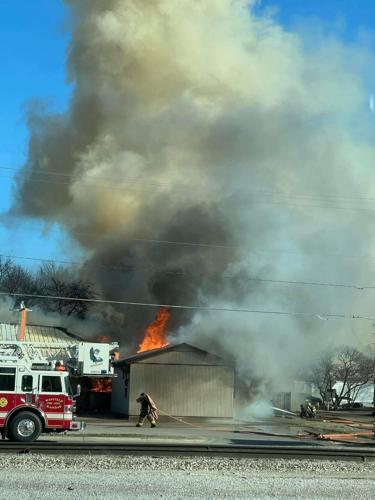 Thrift-store building, salon burn in morning fire | News | ctnewsonline.com