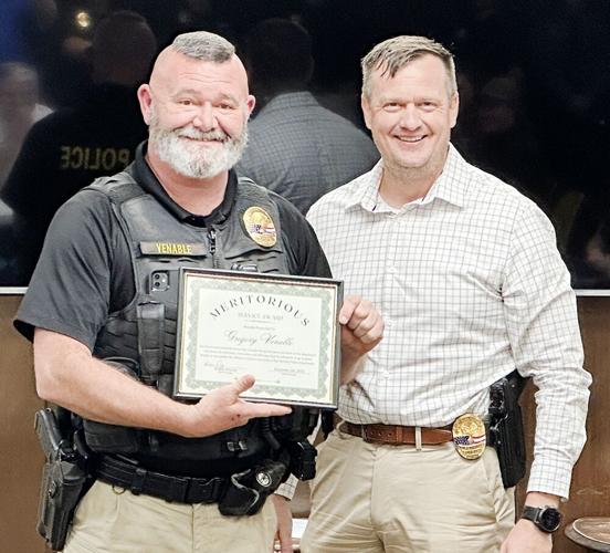 Officers recognized by city commission | News | ctnewsonline.com