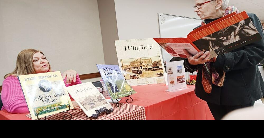 Winfield celebrates local authors | News | ctnewsonline.com