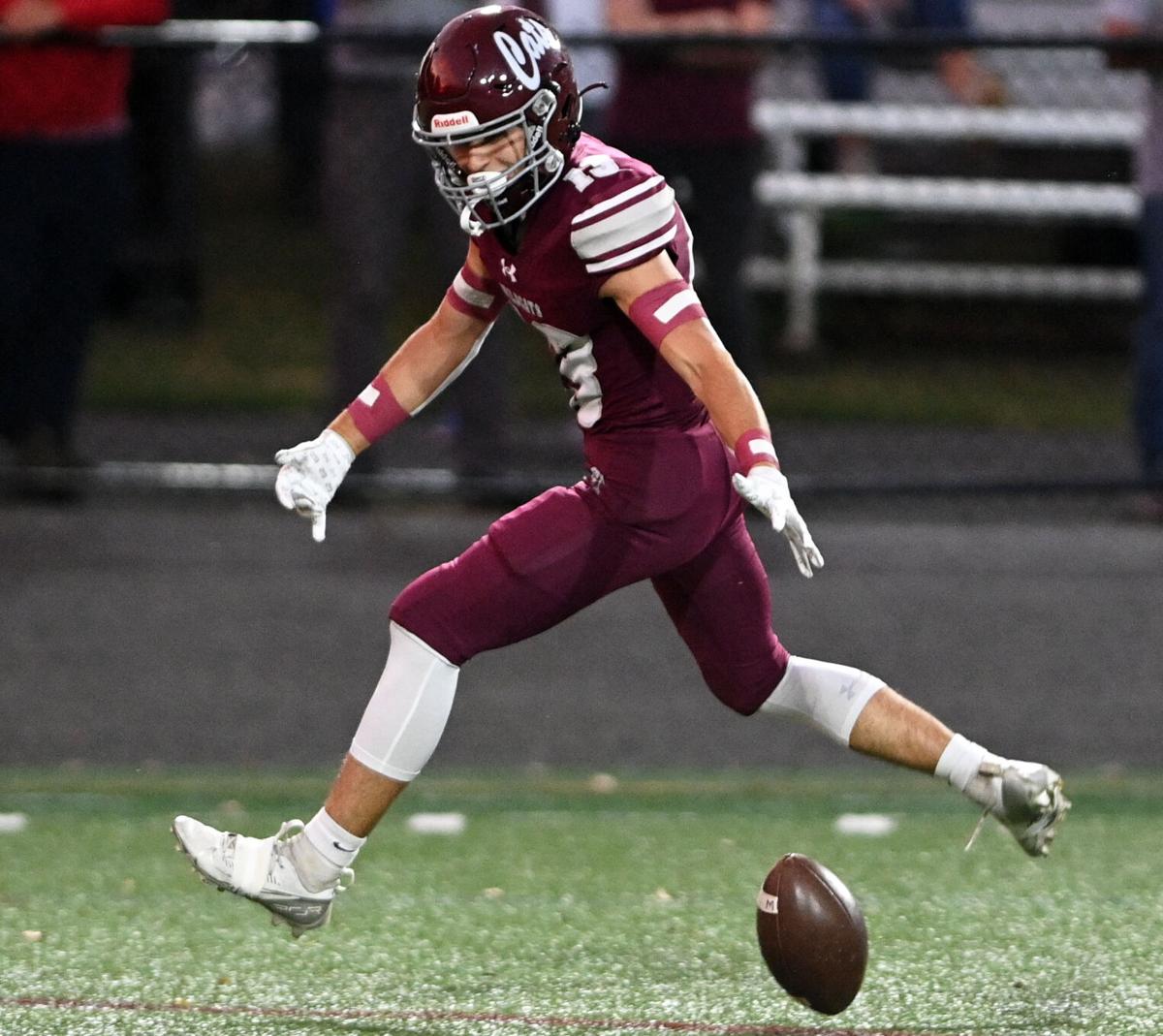 Mechanicsburg football holds off Red Land in Keystone clash