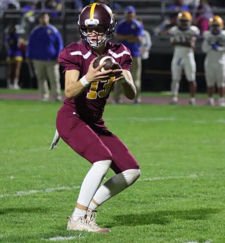 'He handles whatever situation': Backup QB Chase Hope pilots Big Spring ...