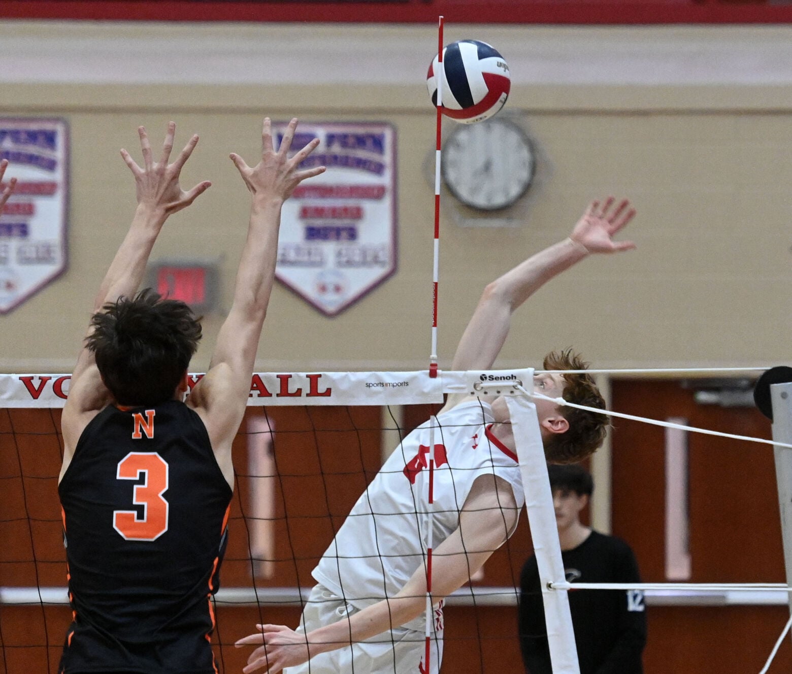 Cumberland Valley boys volleyball stymies Hempfield in semis