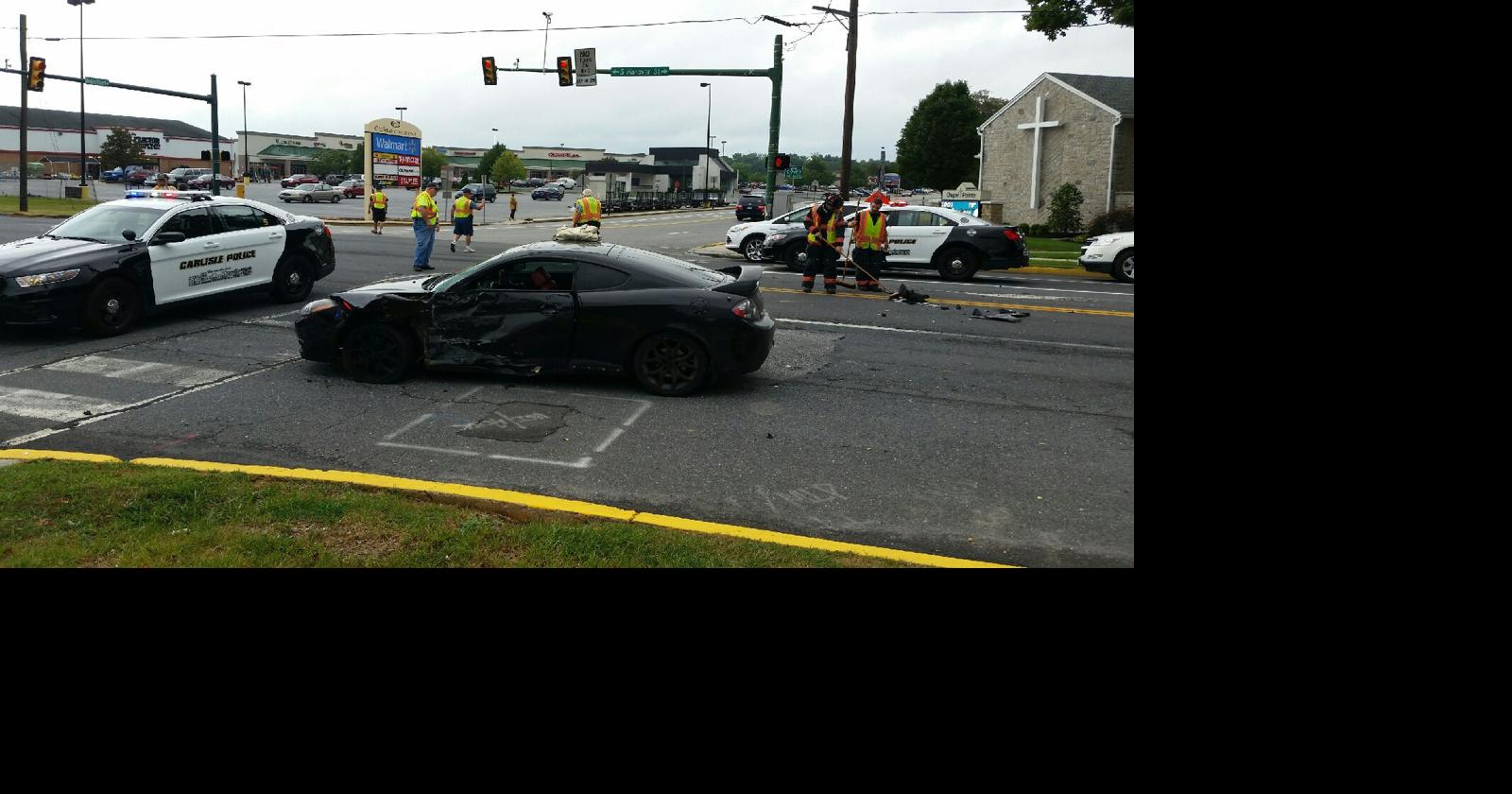 Two-vehicle crash closes intersection in Carlisle