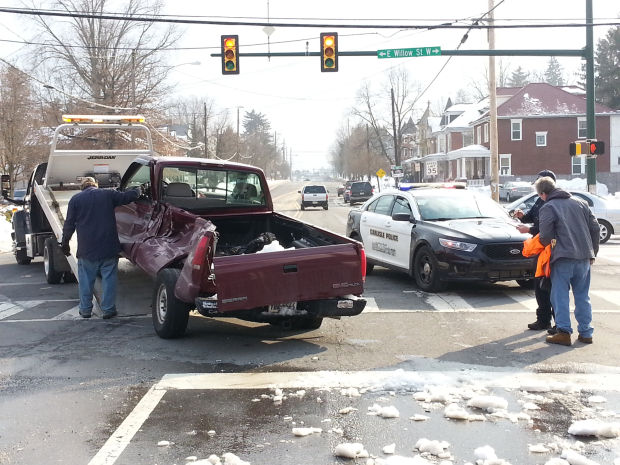 Crash causes temporary road closure in Carlisle Wednesday