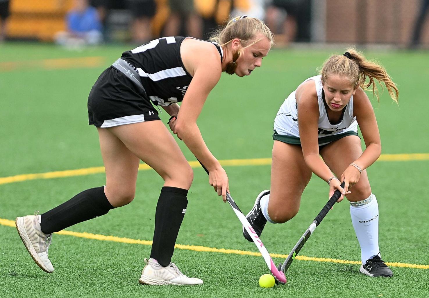 Photos: Carlisle field hockey blanks South Western in season opener