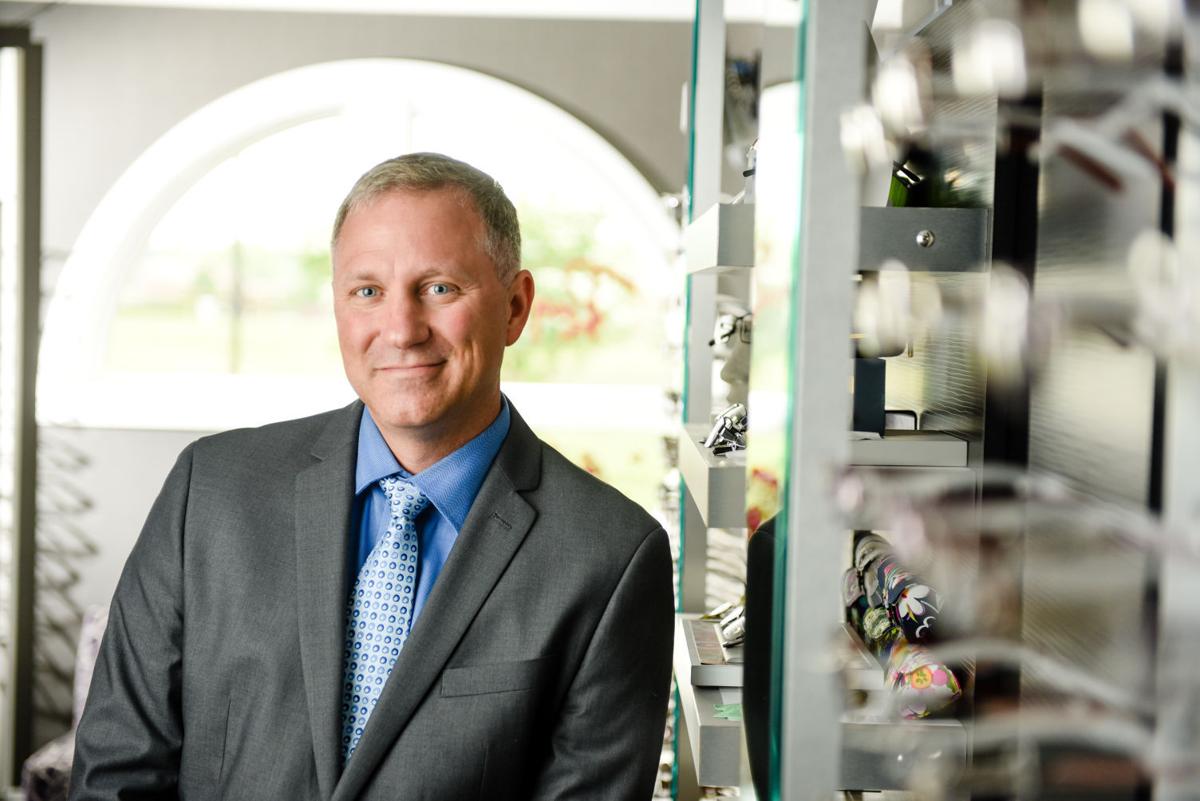 Local doctor channels Star Wars this afternoon again for charity