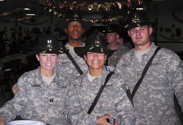 Military sisters home for Christmas