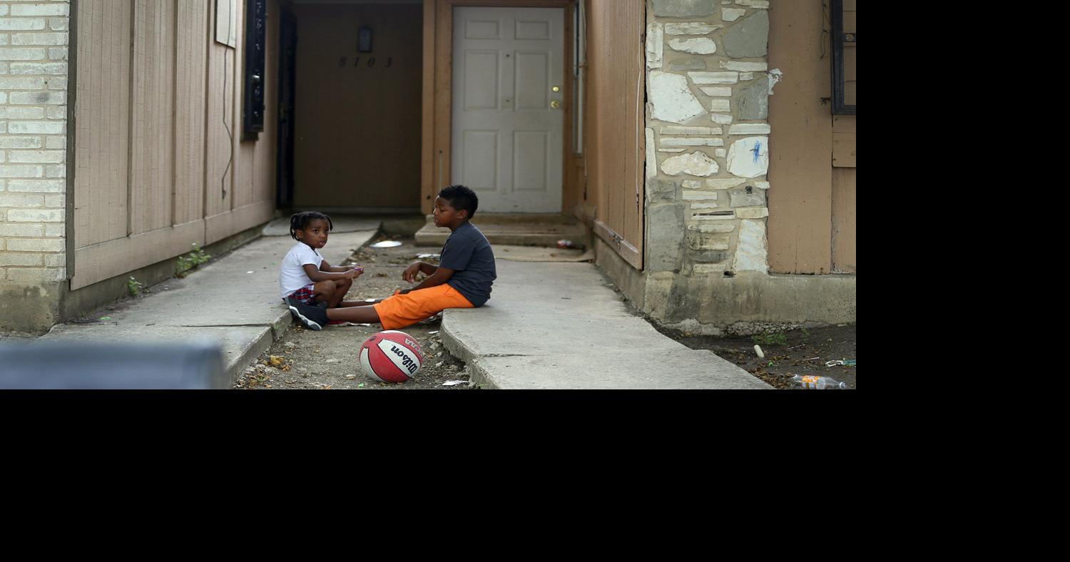 Chained children had months of scars, authorities say