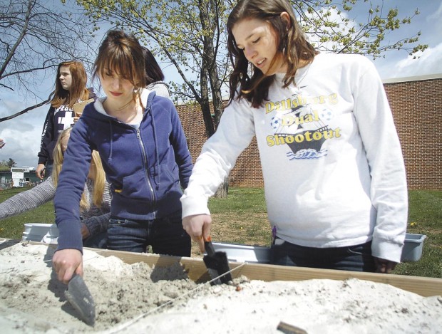 Mock archaeological dig sets up lesson at Carlisle High School
