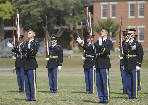 U.S. Army War College Class of 2012 reports for duty