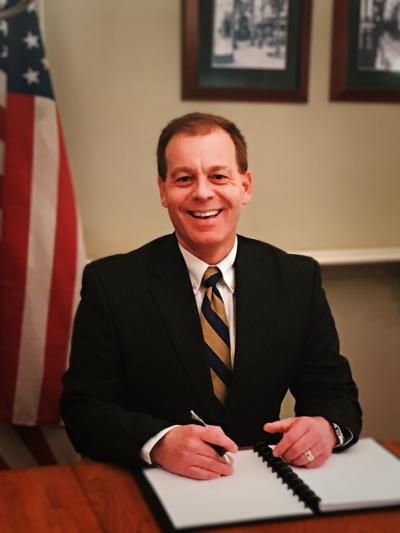 Derek Clepper announces run for Cumberland County judge