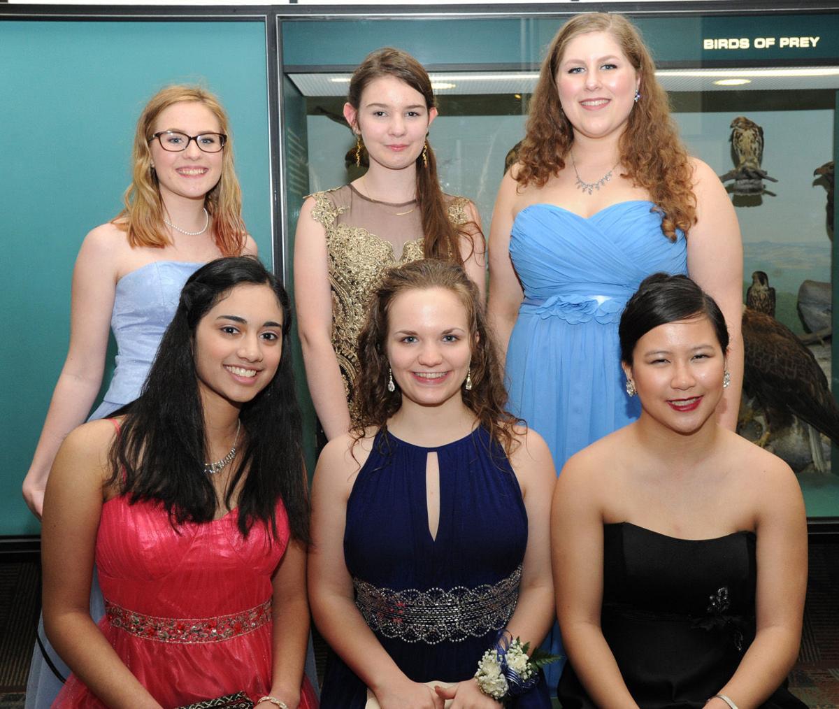 Mechanicsburg Area Senior High School prom 2016 | Yearbook | cumberlink.com