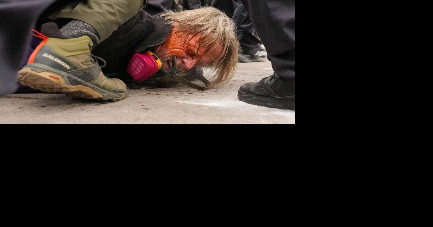 Experts: ICE crowd-control tactics are escalating risk