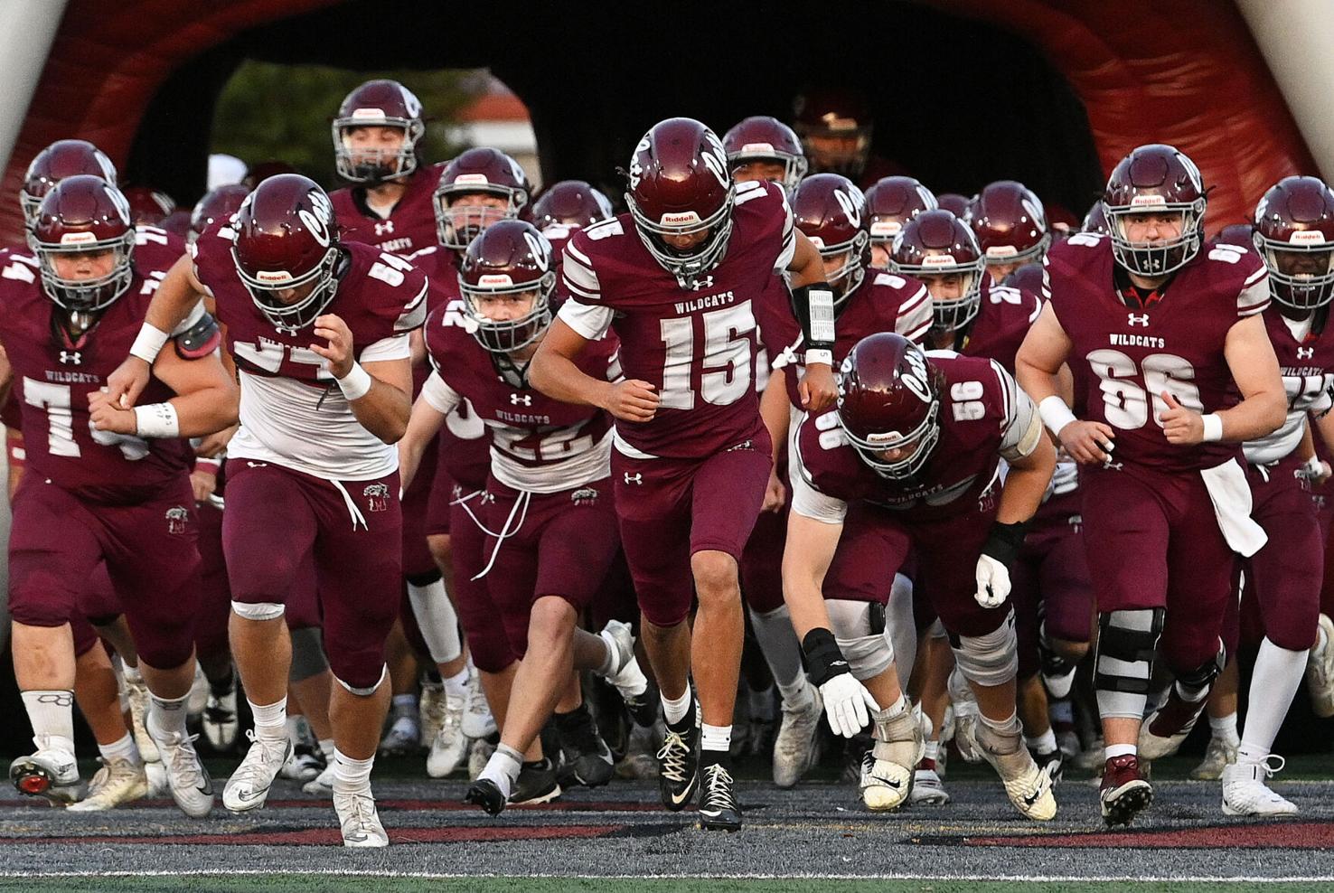 Mechanicsburg football holds off Red Land in Keystone clash