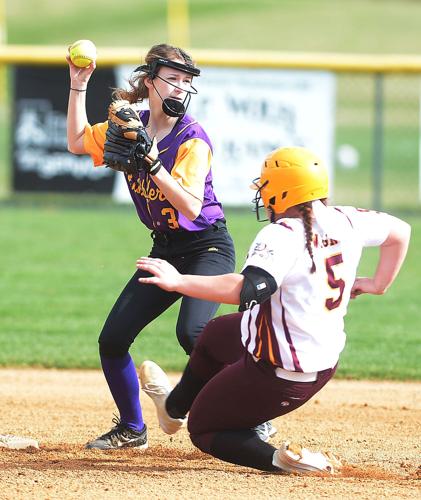Big Spring softball barrels past Boiling Springs