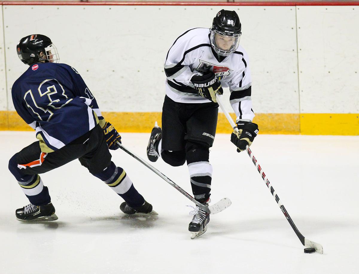 CPIHL Highlights: MSMCC's Cameron Moore records 52nd career goal with 4 ...