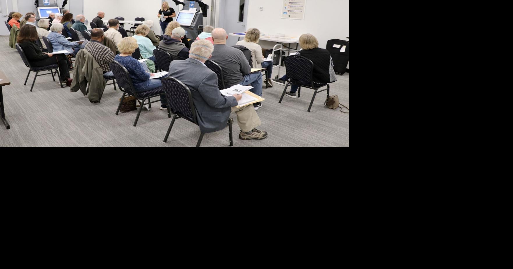 Election 2022: What does it take to volunteer as a poll worker, party ...