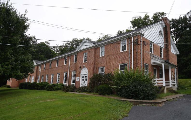 Cordier Auctions to sell weapons collection from former Carson Long ...