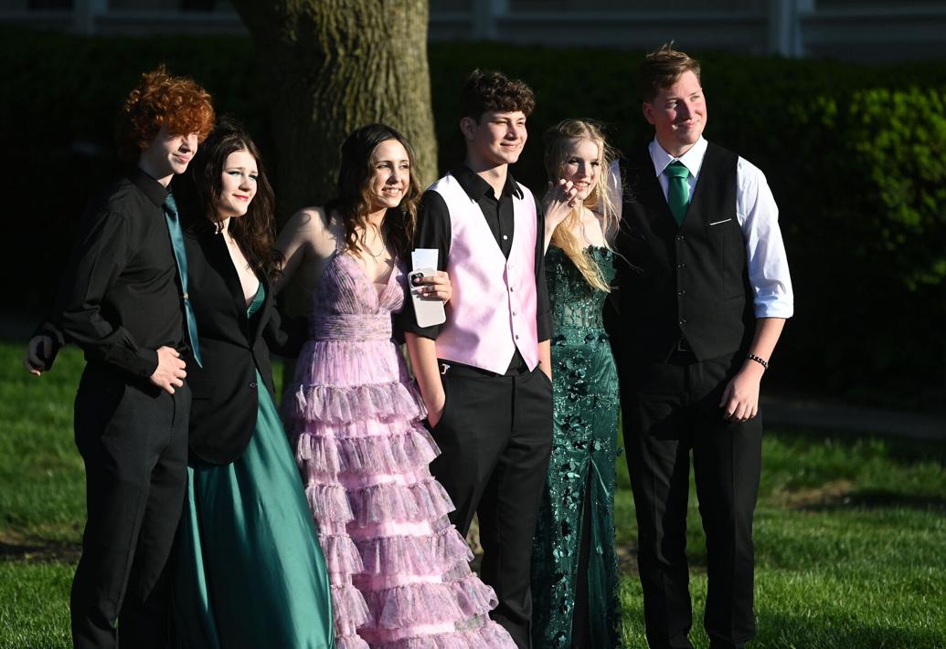 Photos: Scenes from the 2024 Boiling Springs Prom