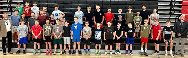 Wayne County Commissioners host boys summer basketball camp