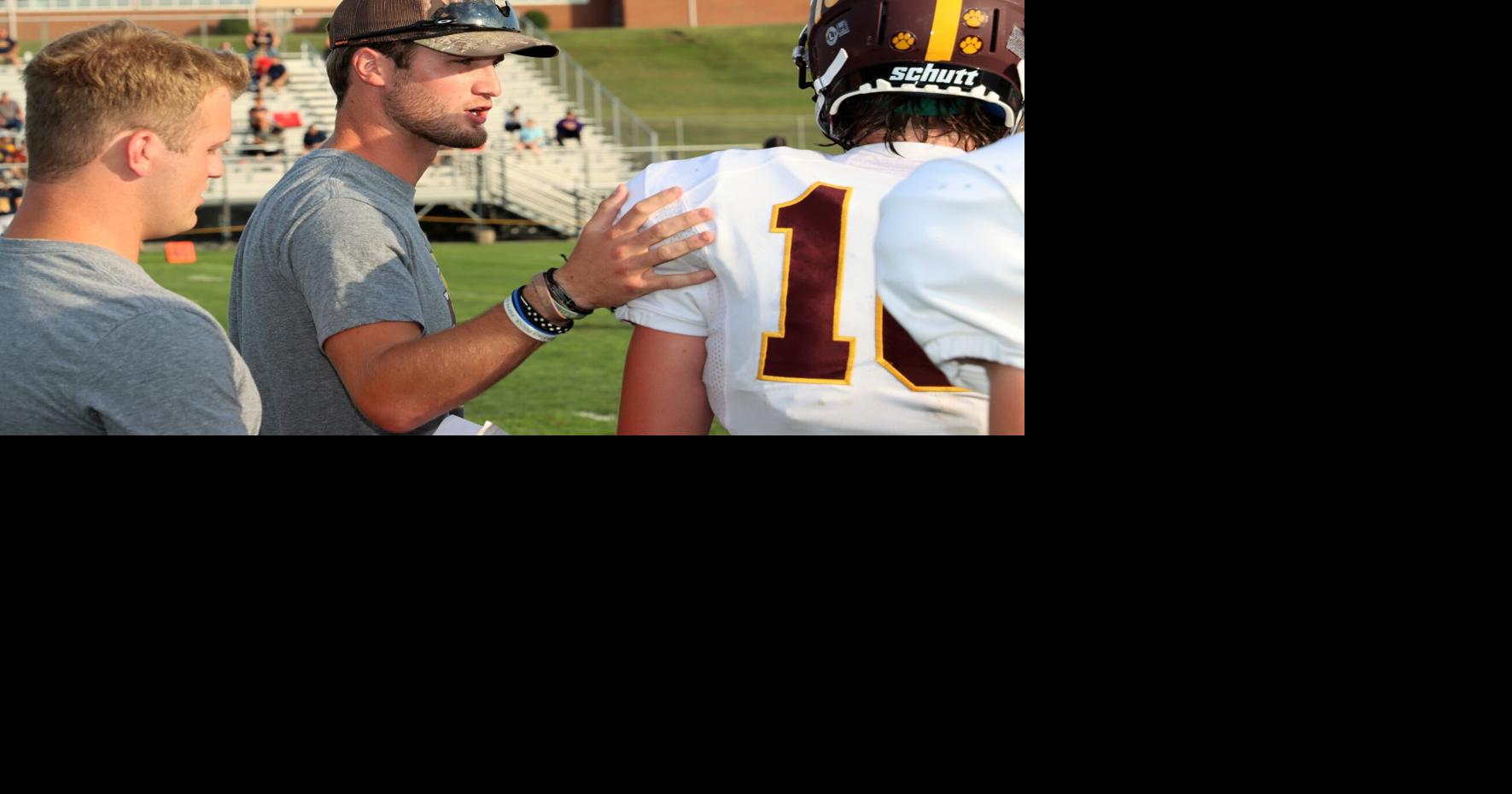 Giving back to Big Spring: Austin Long coaches Bulldog football between ...
