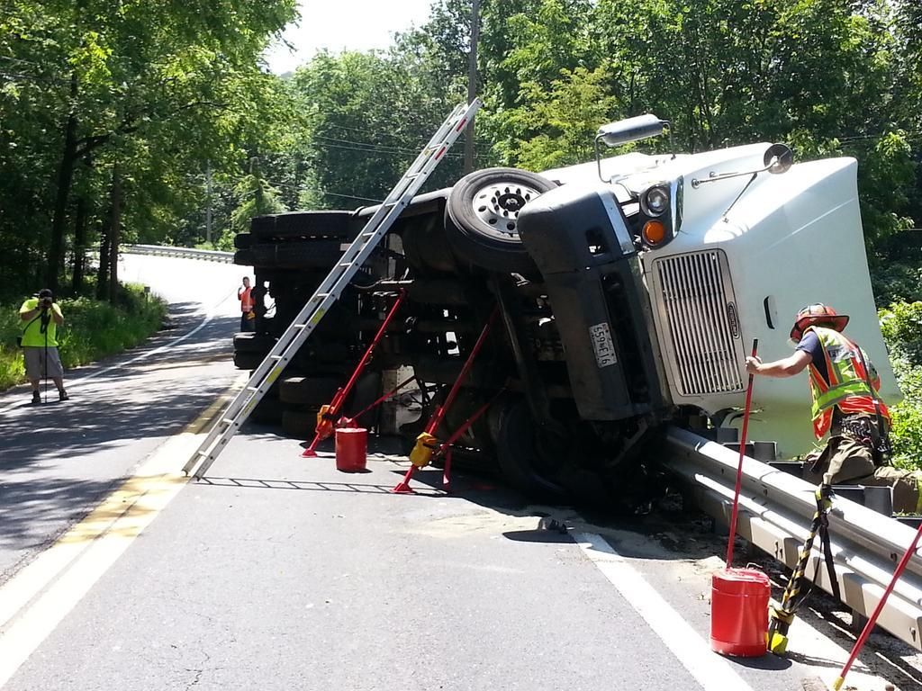 Tractor-trailer overturns on Baltimore Pike in South Middleton | The ...