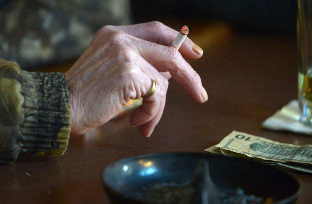 Bills aim to nix exceptions in Pa. smoking ban