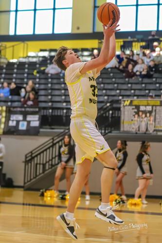 Mountaineers route Raiders | Sports | daily-tribune.com