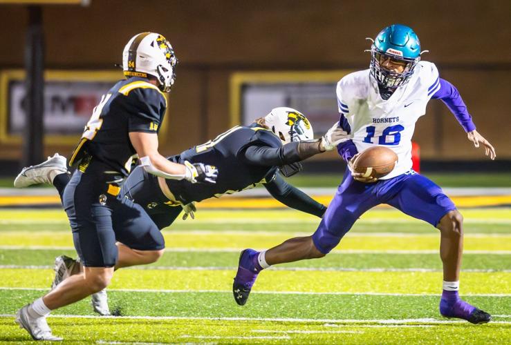 Neers advance in state playoffs | Sports | daily-tribune.com
