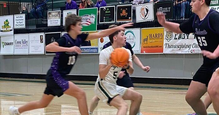 Weekend local hoops: Eagles, Lady Tigers pick up wins | Sports | daily ...