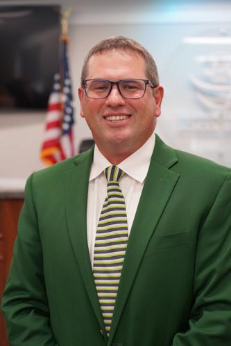 Stanfill takes helm at AHS | Features | daily-tribune.com