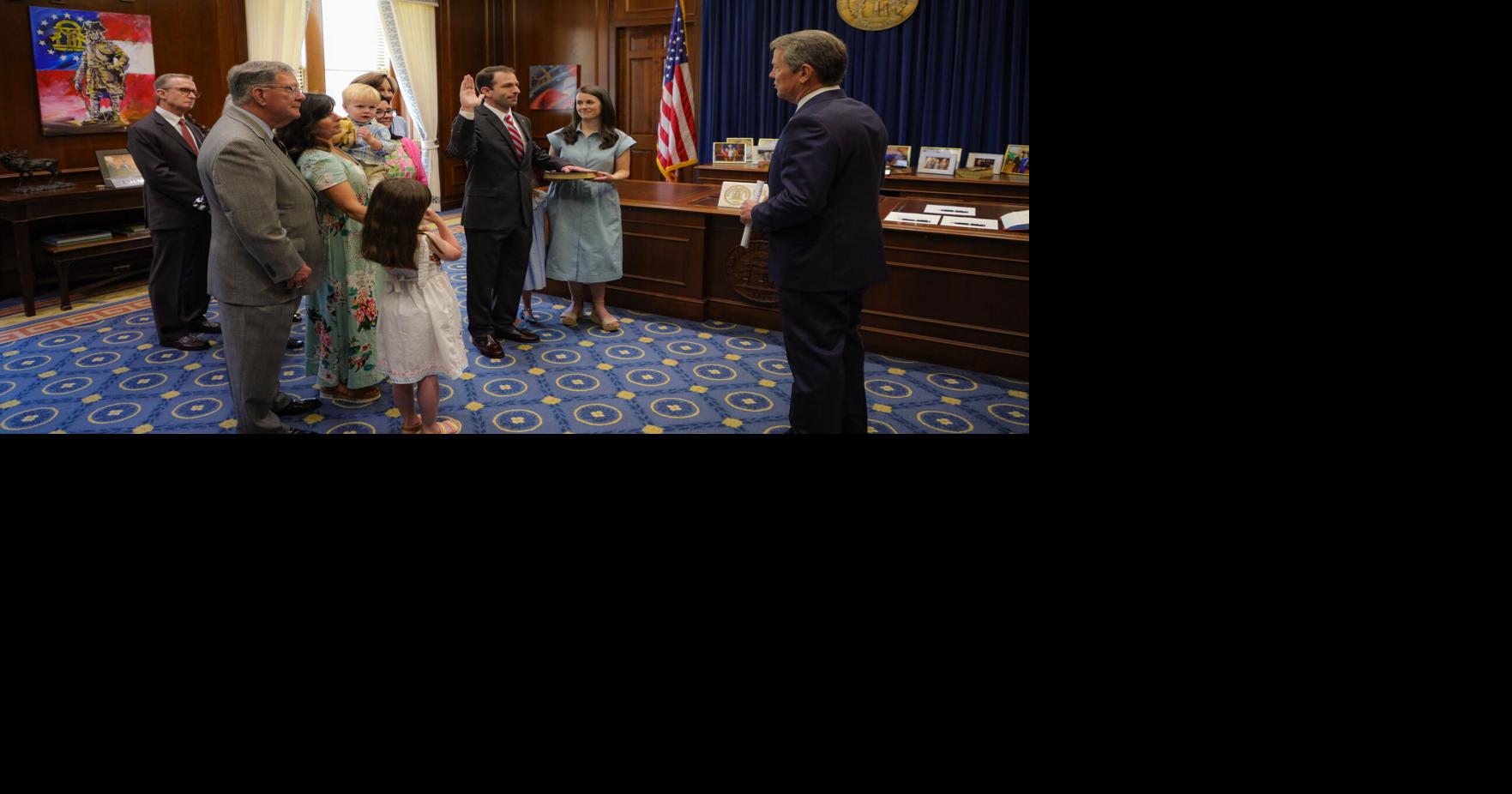 Kemp swears in Newton as district attorney | News | daily-tribune.com