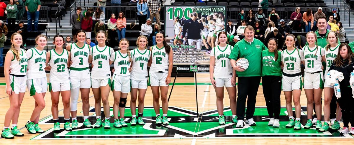 Coach Tipton recognized | Sports | daily-tribune.com