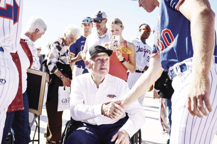 Bentley commended for ‘life of service’ | News | daily-tribune.com