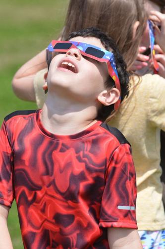 Solar eclipse viewing at Spring Place Elementary photo album | News ...