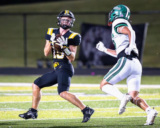 Neers strike deep, often in big win | Sports | daily-tribune.com