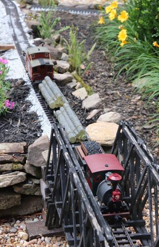 Yarbrough's life on the rails | Features | daily-tribune.com