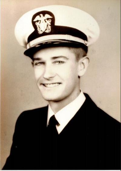 Carpenter remembered as World War II vet, Naval Reserves officer in ...