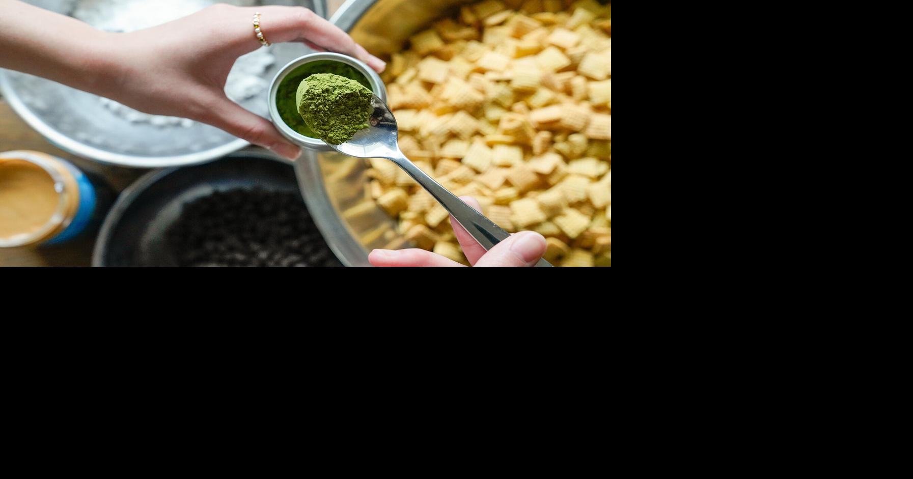 How to make my favorite spring snack: Matcha muddy buddies | Blog ...